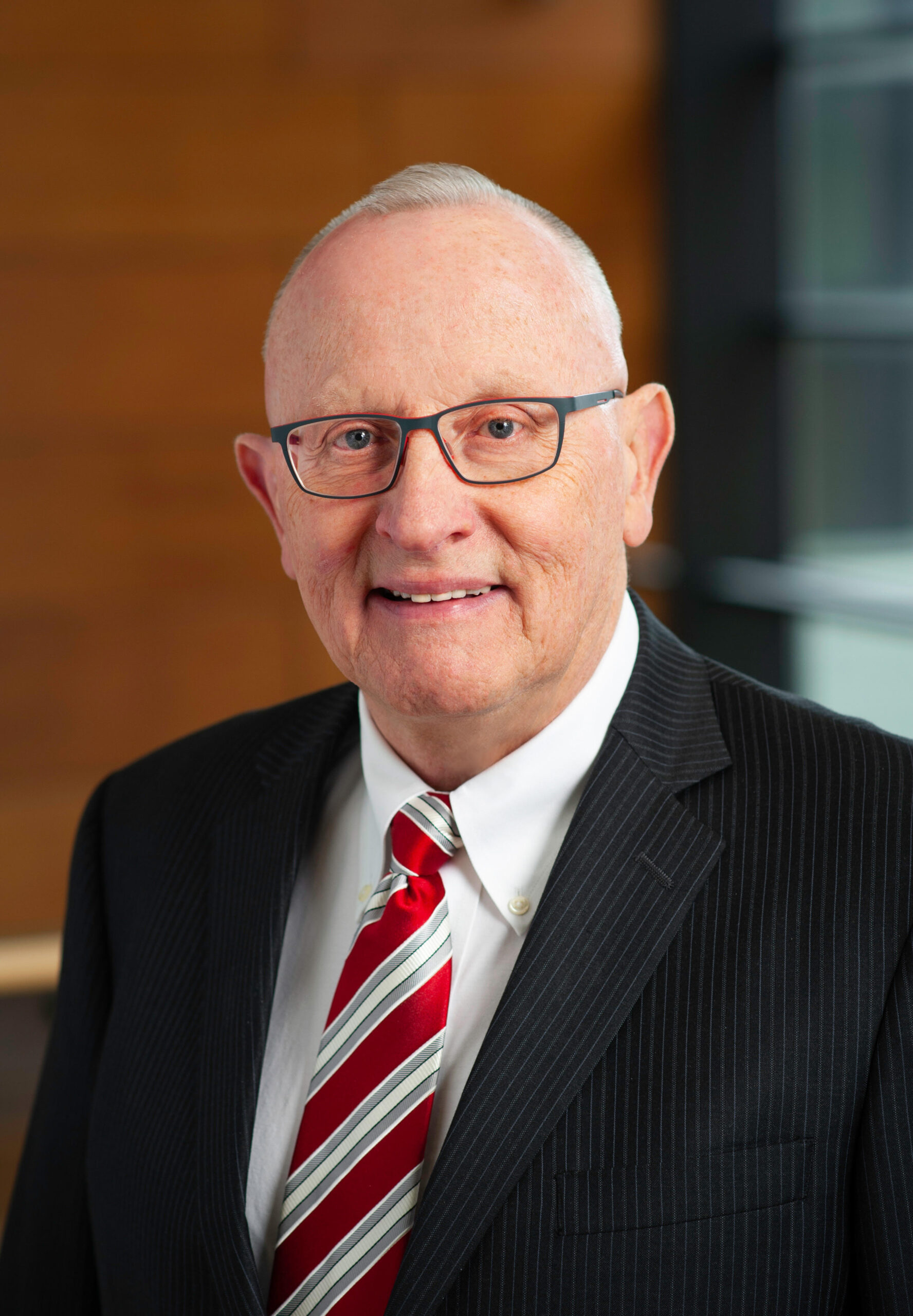 Dr. Les Hansen Named National Dairy Shrine Guest of Honor - Dairy Shrine
